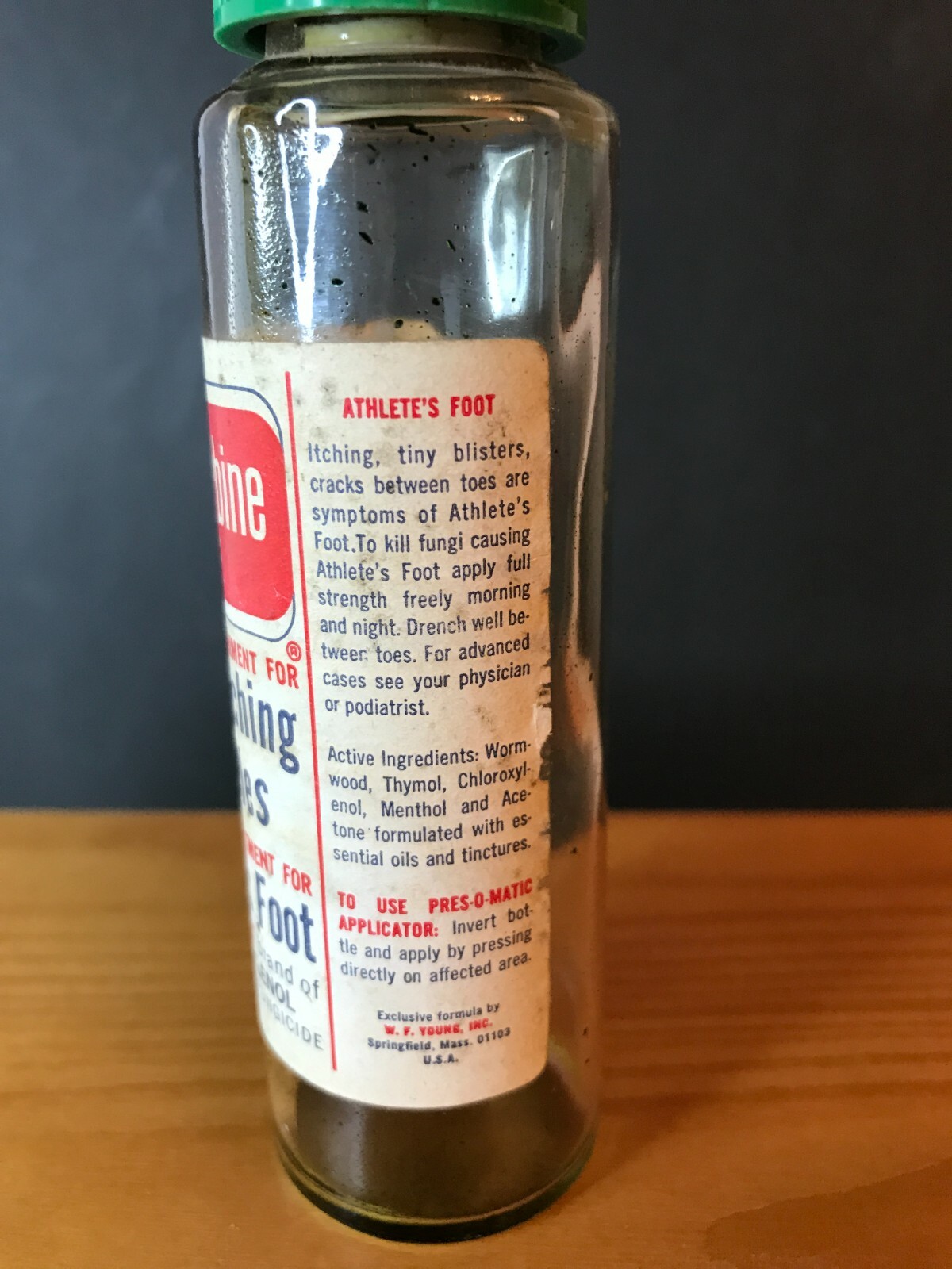 VINTAGE ABSORBINE JR. ANTISEPTIC LINIMENT 2 OZ BOTTLE - Empty | eBay