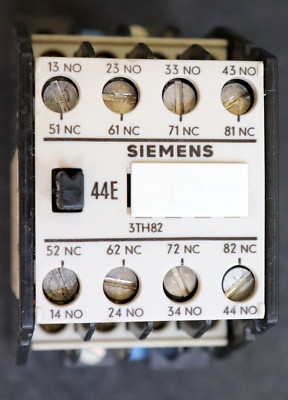 SIEMENS Schütz 44E 3TH8244-0A 4S + 4Ö 4NO + 4NC Steuerspannung 220V ...