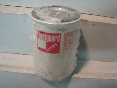 One New LF785 FLEETGUARD OIL FILTER AUDI A4 QUATTRO CABRIOLET VW GOLF ...