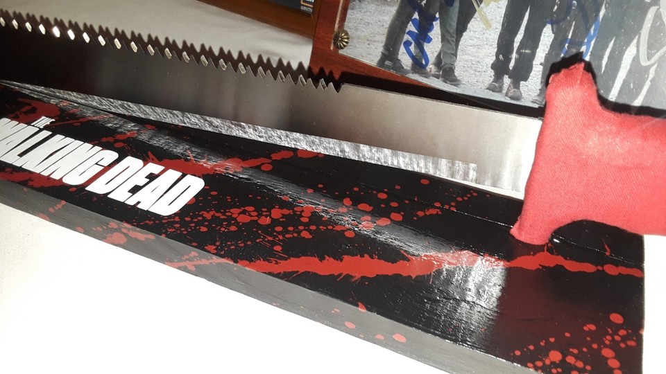 the walking dead Rick Grimes' "RED HANDLE" Machete ( prop) with display ...