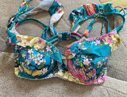 Ladies Waterfall Floral Floozie Frost French Bikini Top Size 34D | eBay