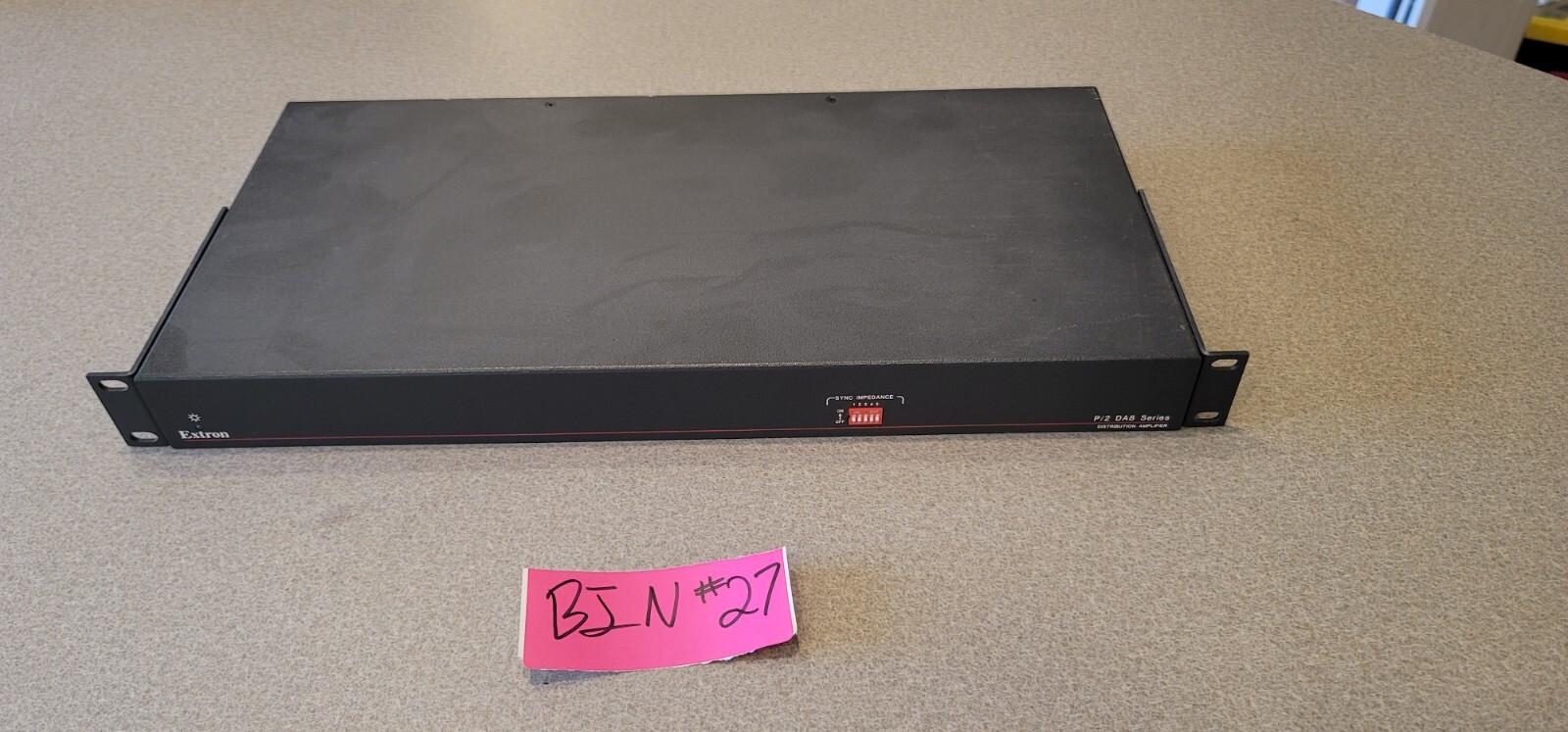 Extron P/2 DA8 Series VGA Video Distribution Amplifier | eBay