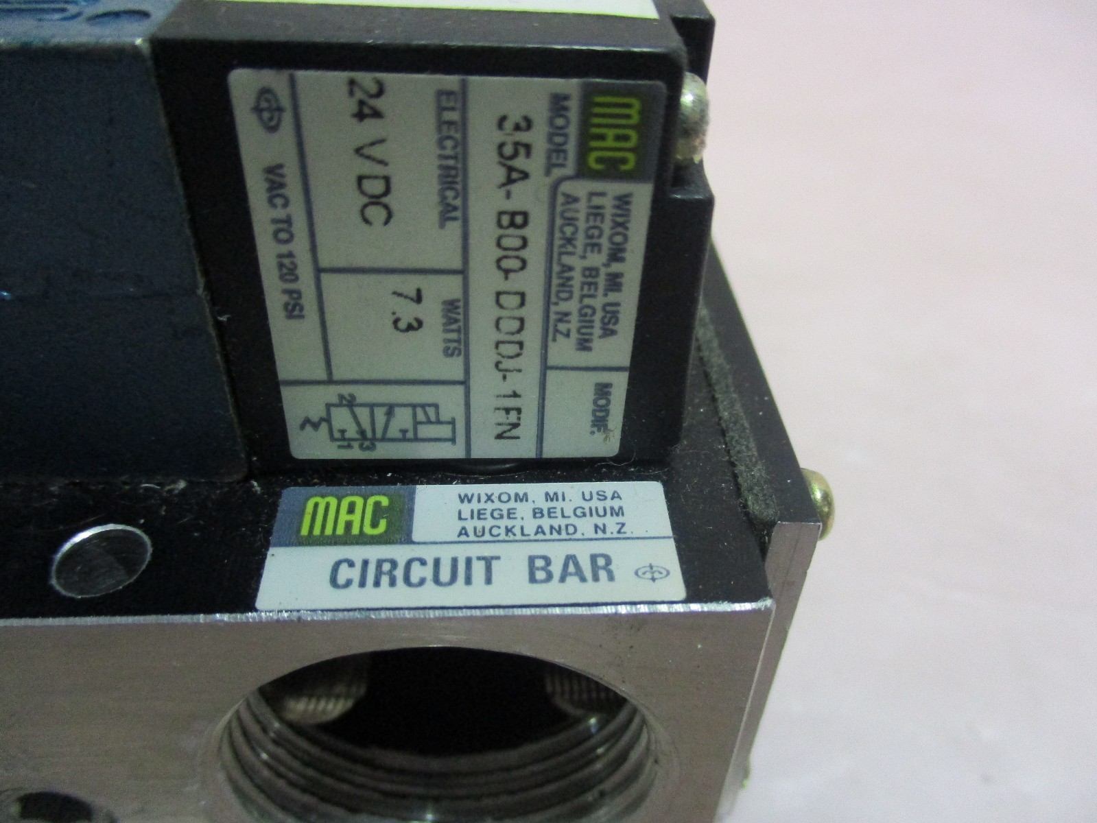 MAC 35A-B00-DDDJ-1FN, Pneumatic Manifold w/ Circuit Bar. 420156 | eBay