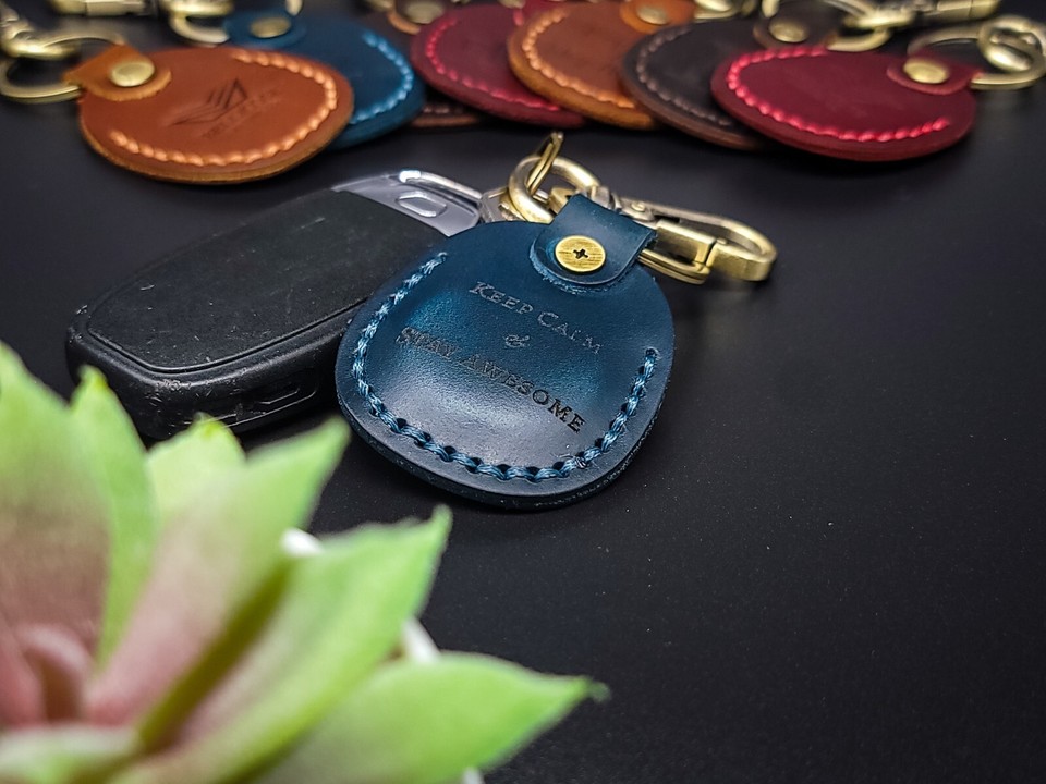Personalized Leather Airtag Holder, Custom Air tag Case, Keychain ...
