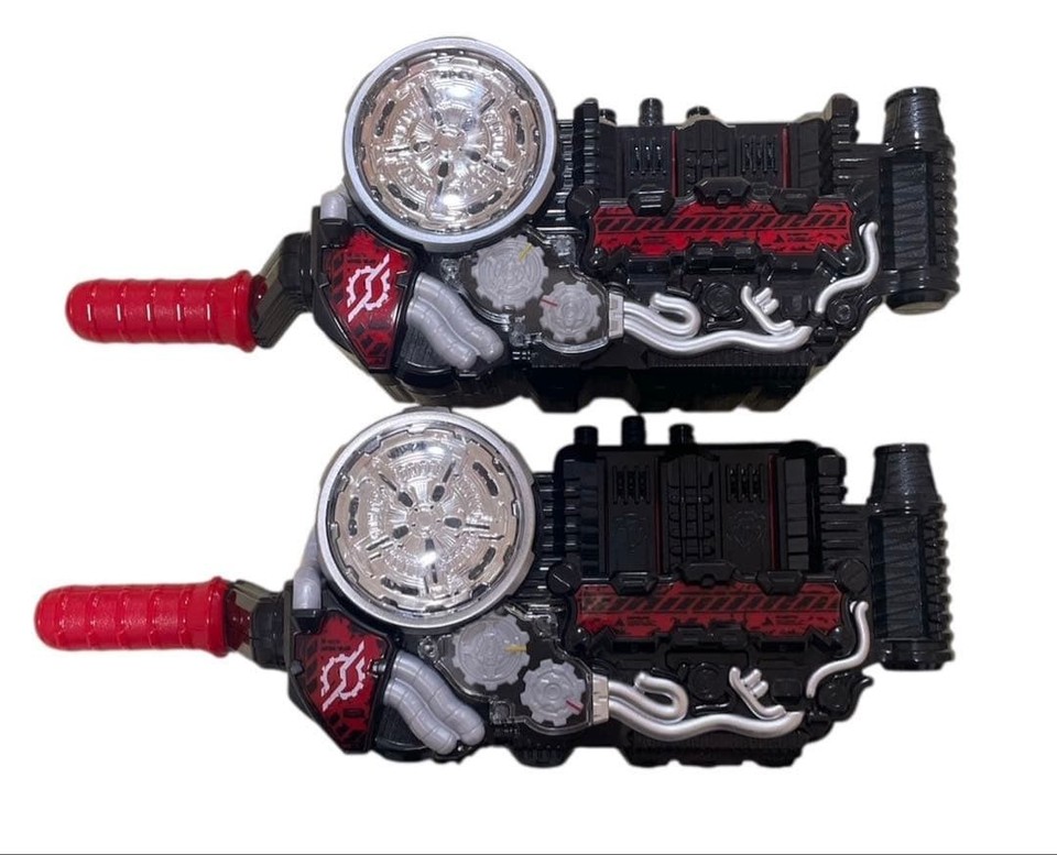 Bandai Kamen Rider Build DX Build Driver Set with Full Bottles Genuine ...