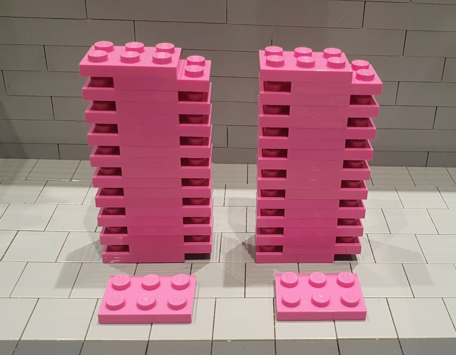 40 LEGO Dark Pink 2x3 Plates (3021) Genuine And Unused FREE POSTAGE ...