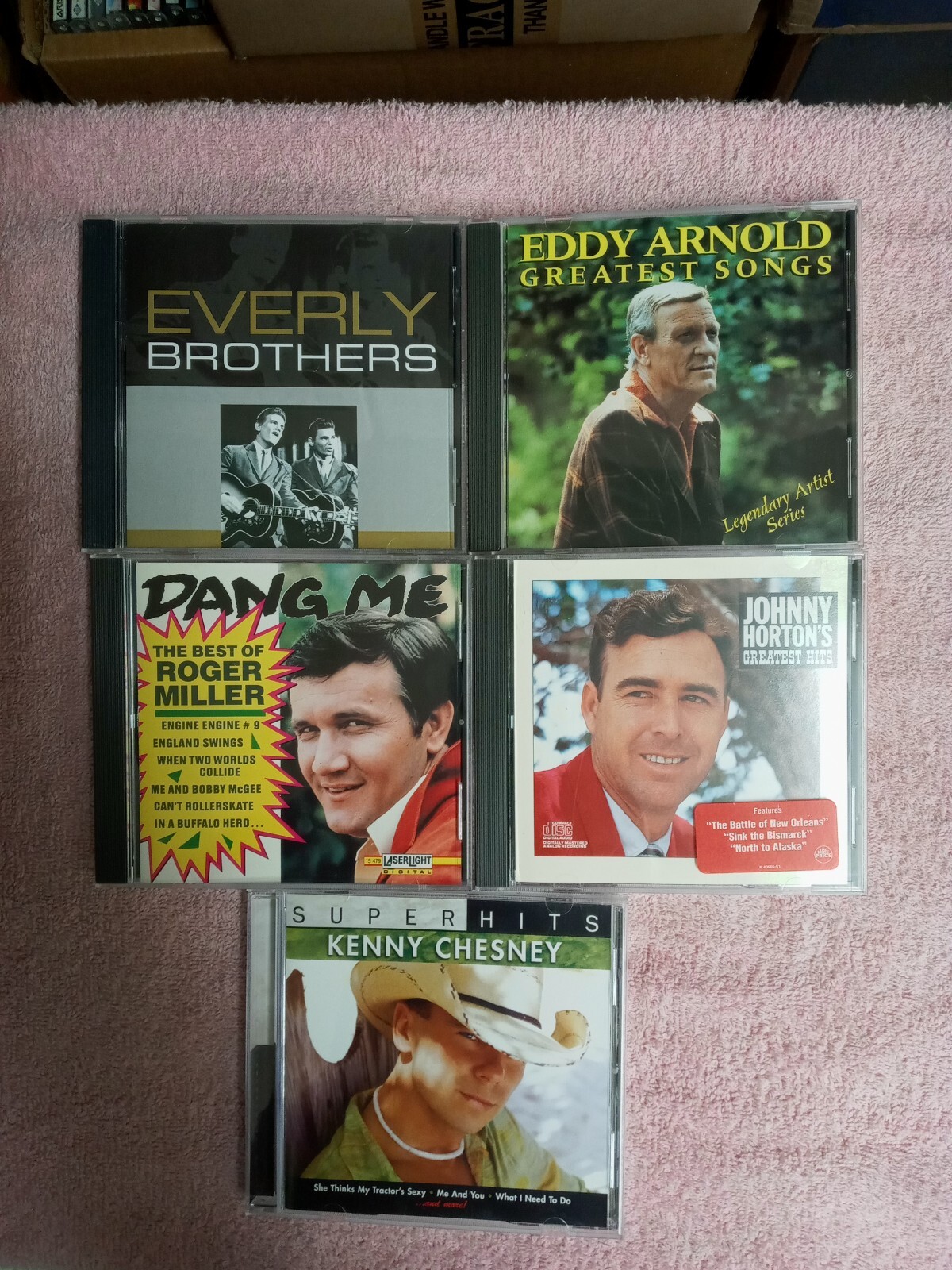 5 Greatest Hits Music Cds ( Beverly Brothers, Eddy Arnold, Roger Miller ...