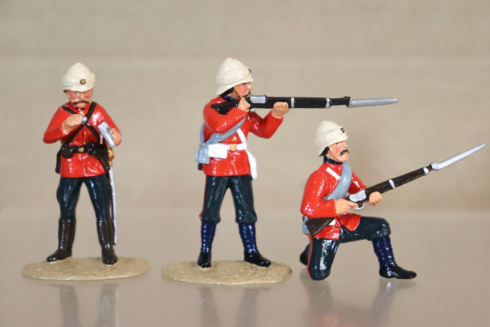 TROPHY MINIATURES DE3 EGYPT & SUDAN WAR BRITISH 3rd RANK OFFICER FIRING ...