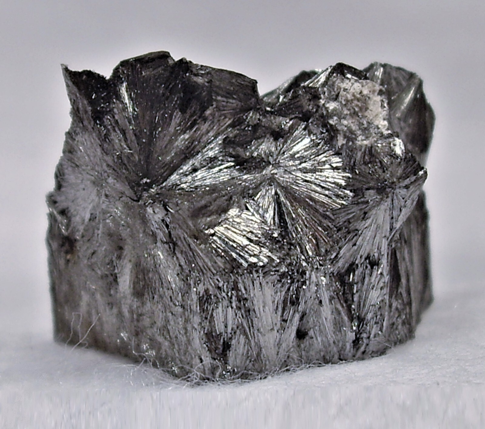 Way Cool Bright Metallic Pyrolusite Crystal Formation 25.1g | eBay