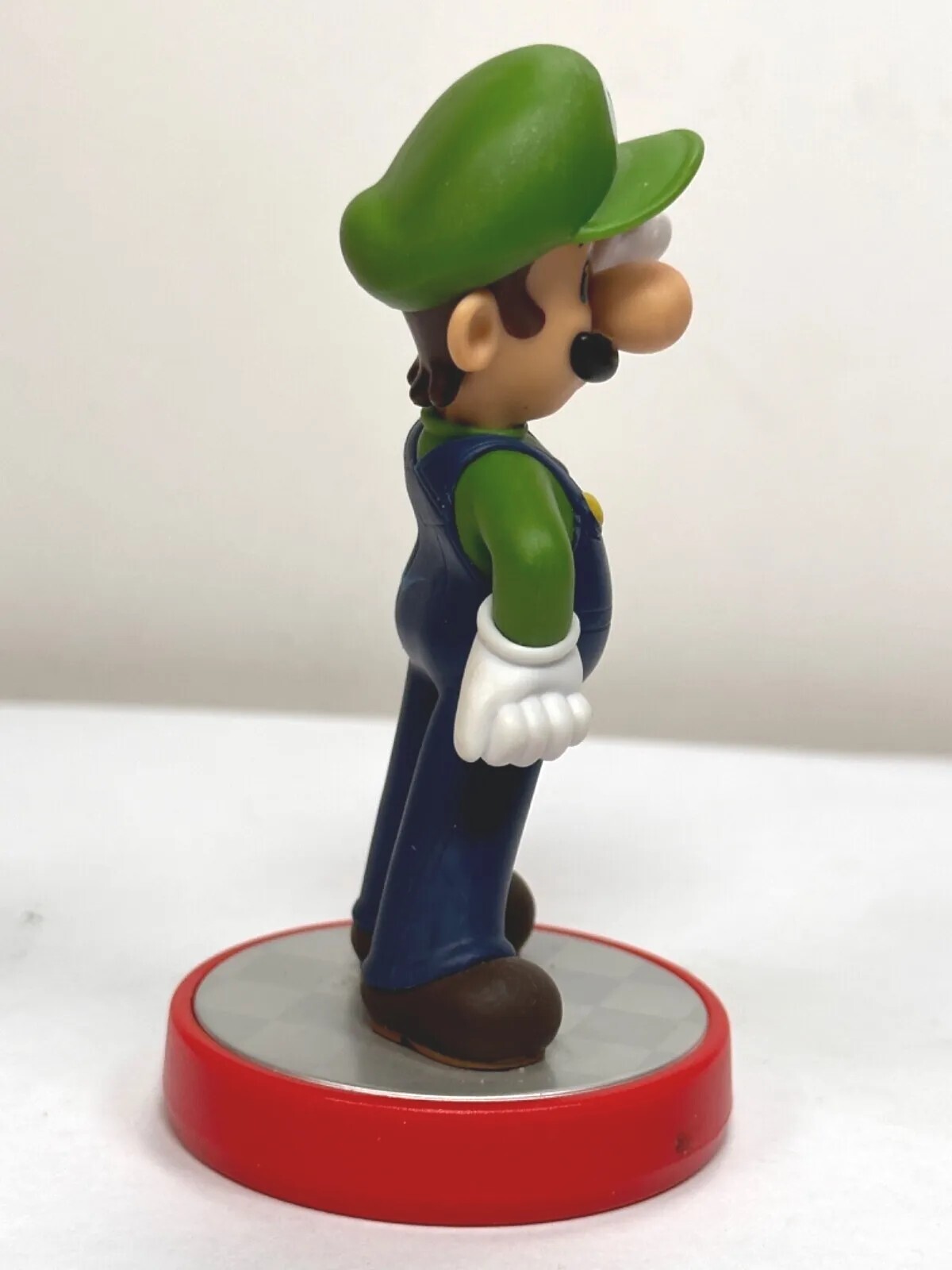 Super Mario Bros. Luigi Amiibo Nintendo 3DS Switch Wii U. Red base | eBay