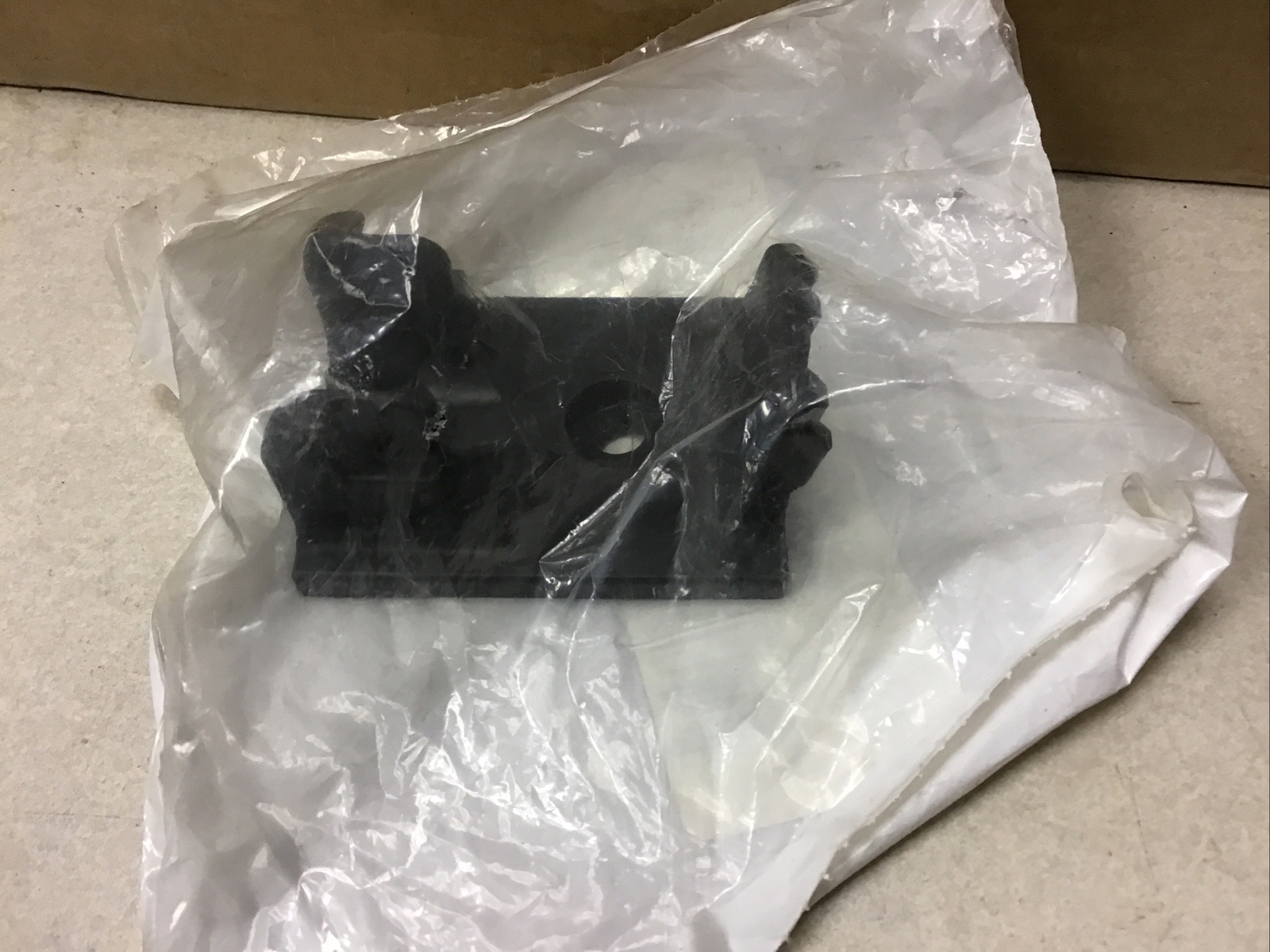 Genuine Mack Truck 84710397 Latch Hood Keeper RH for sale online | eBay