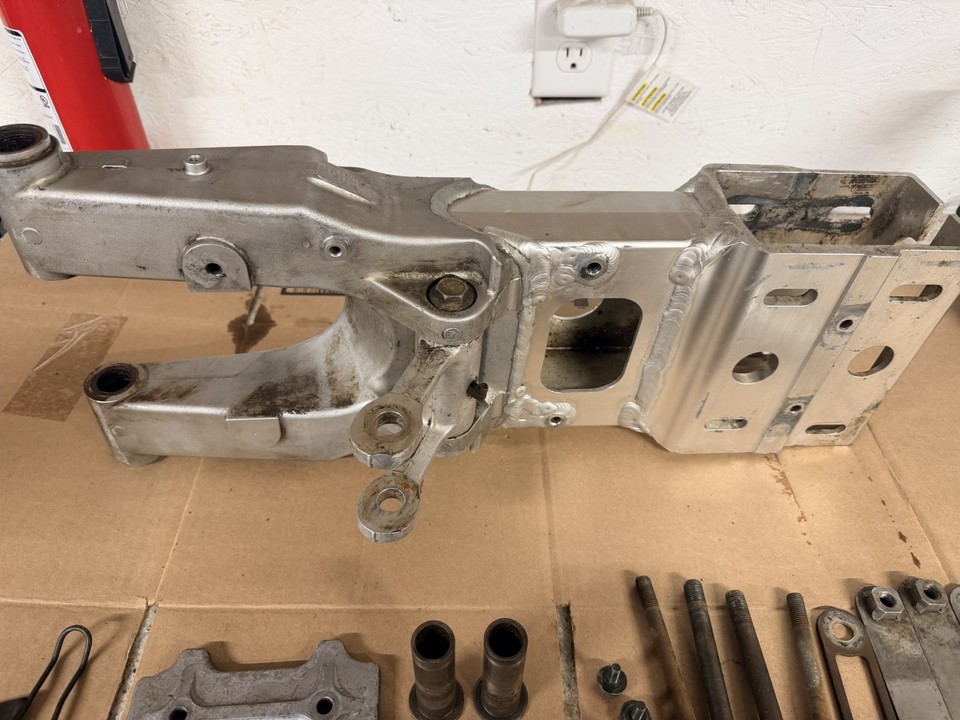 03-08 Suzuki Ltz 400 Swingarm With Hardware | eBay