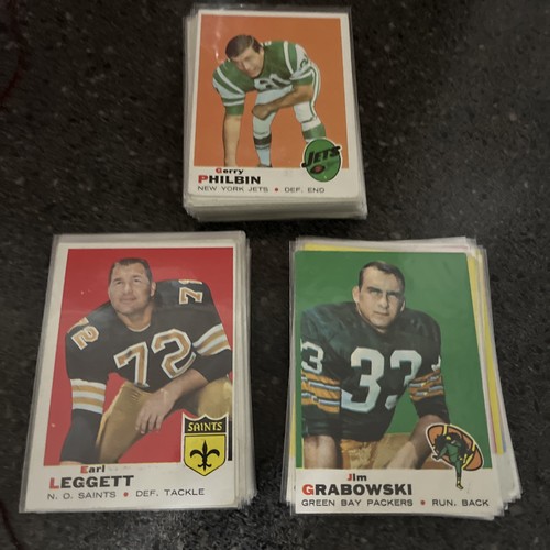1969 TOPPS FOOTBALL LOT (82 Cards). Mostly EX W/Stars. 5-10 Cards have ...