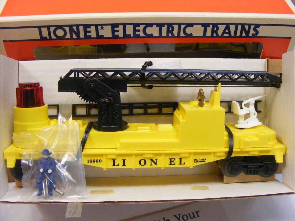 1992 USA Lionel Fire Car with Ladders Fireman Figure Red Light 6-16660 ...