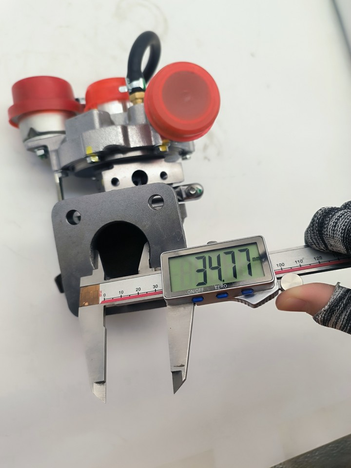 150105-00044D Turbocharger 7030304 For Bobcat T550 T590 T595 T630 T650 ...