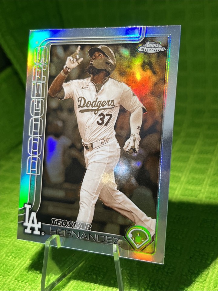 2024 Topps Chrome Teoscar Hernandez Sepia Refractor #57 Dodgers | eBay