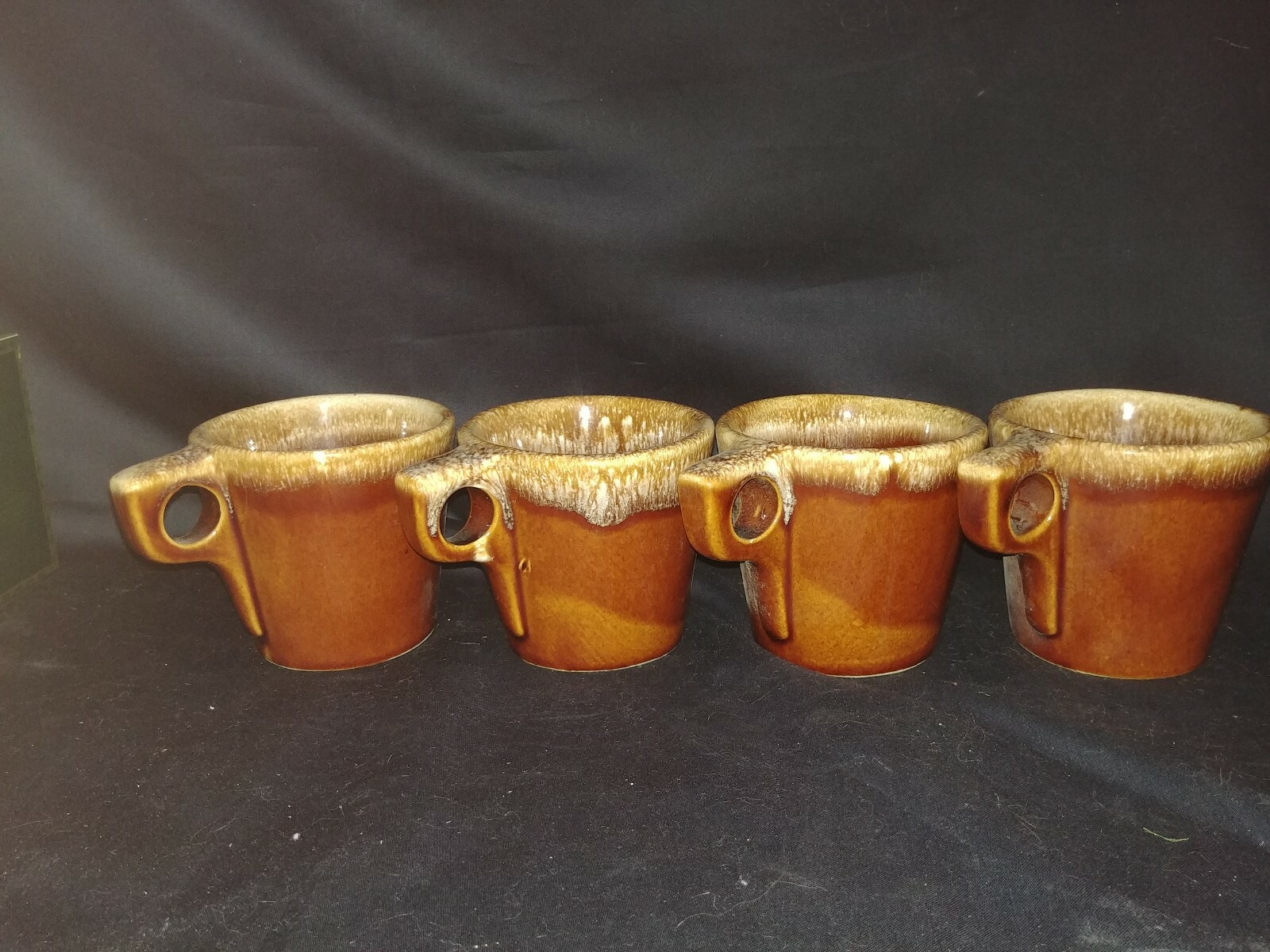 Estate Sale Set Of 4 Hull Oven-proof USA Brown Drip Coffee Tea Mugs ...