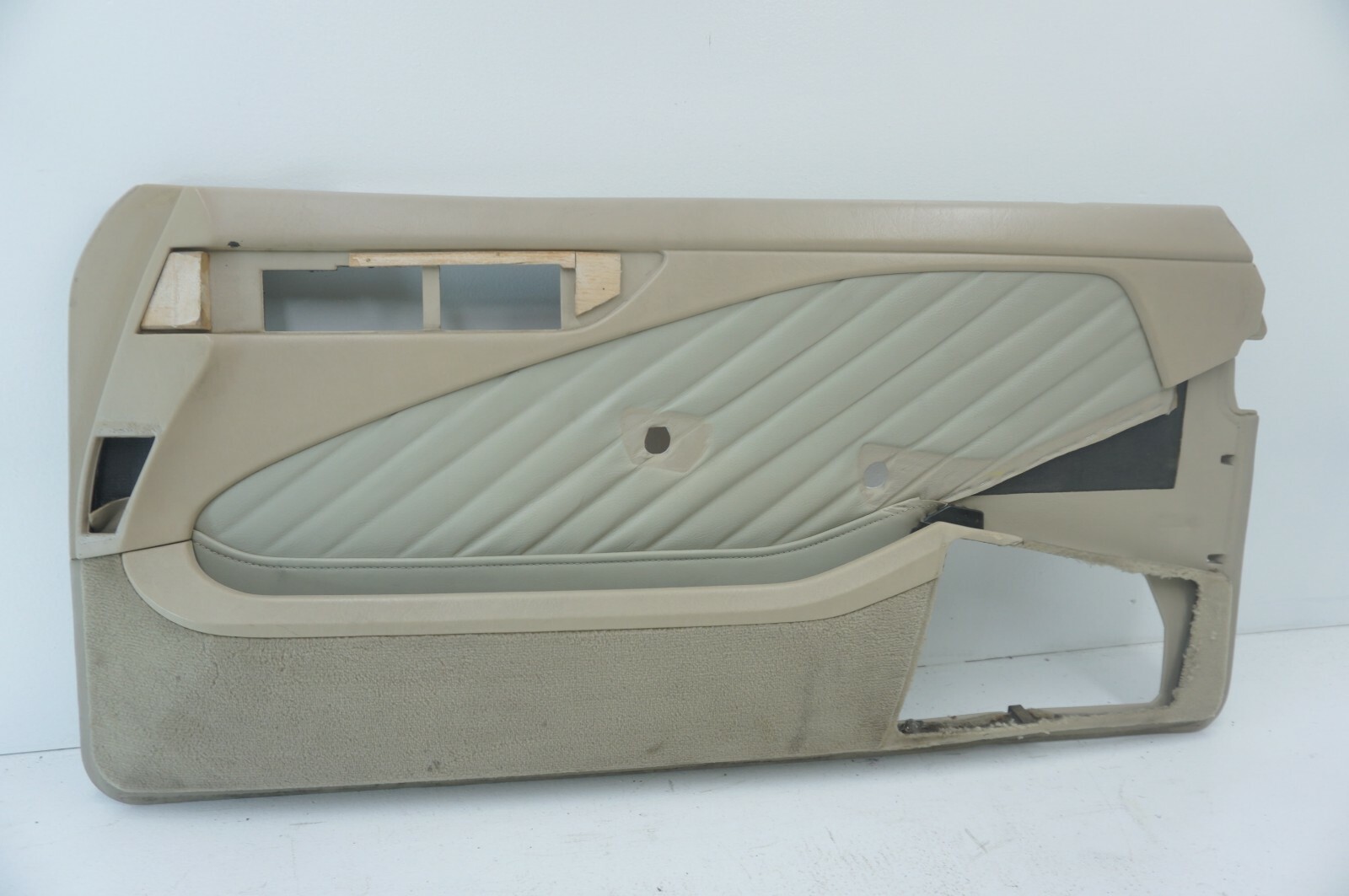 MERCEDES W126 380SEC 500SEC 560SEC , FRONT R , SIDE PANEL TAN /PALOMINO ...