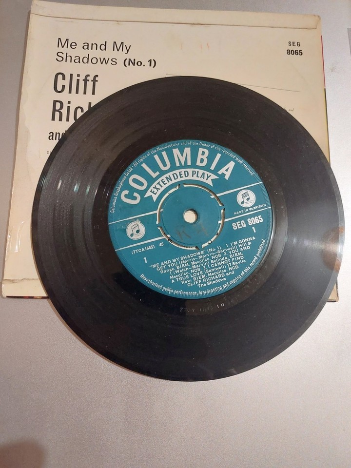 CLIFF RICHARD ME AND MY SHADOWS NO1 E.P SEG 8065 VG+ | eBay