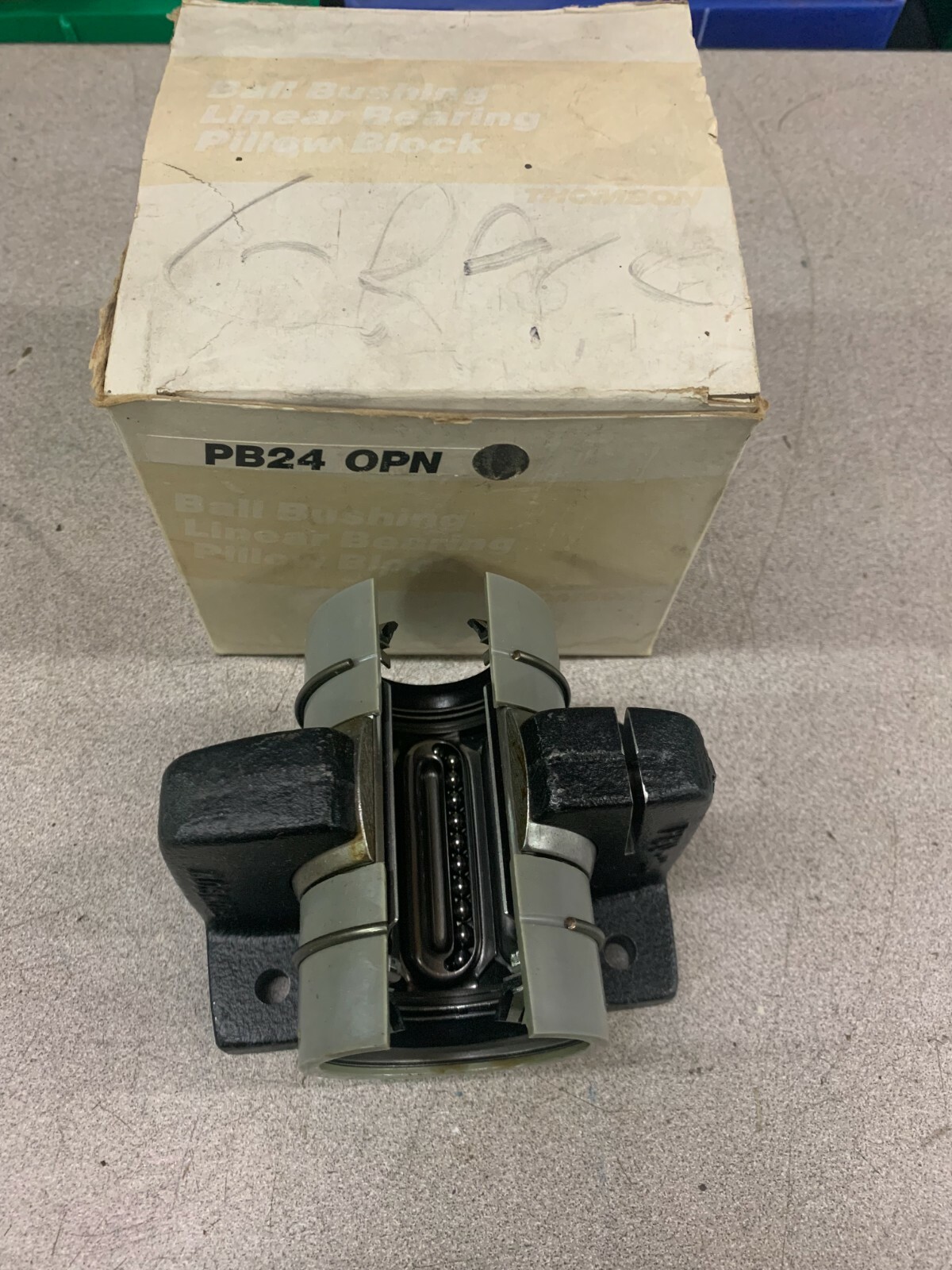 NEW IN BOX THOMSON PBO-24 BALL BUSHING LINEAR BEARING PILLOW BLOCK PB24 ...