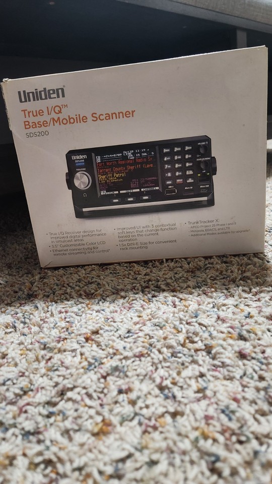 Uniden SDS200 True I/Q TrunkTracker X Base/Mobile Digital Police ...