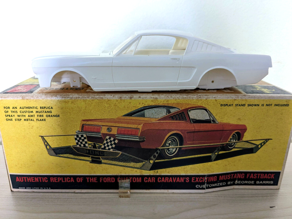 RARE! ORIGINAL VINTAGE AMT FORD MUSTANG 2+2 FASTBACK KIT *COMPLETE ...
