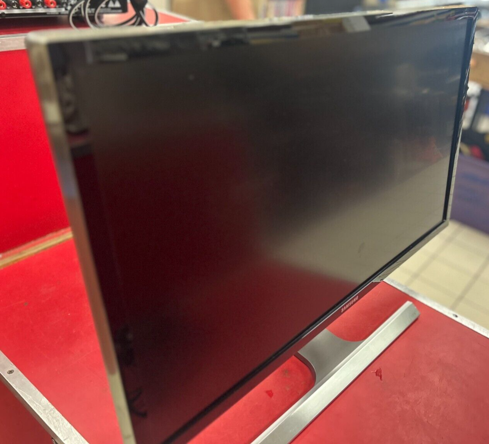 SAMSUNG U28E590D 28" 4k UHD WIDESCREEN LED LIT MONITOR | eBay