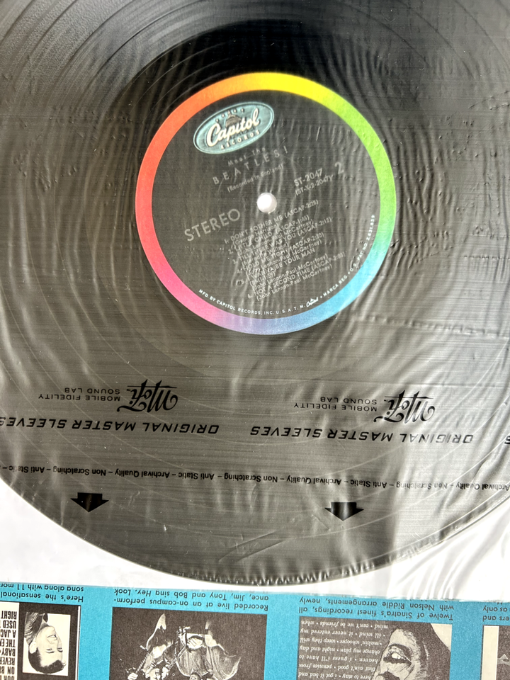 Meet The Beatles! Stereo LP – Capitol Rainbow Label – VG/VG | eBay