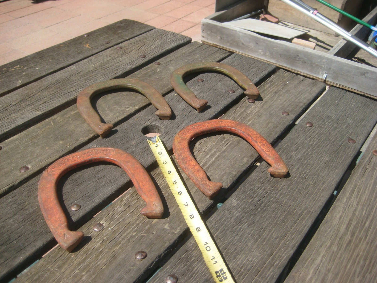1970s Vintage DOUBLE RINGER ** Steel Pitching Throwing Horseshoes Set ...