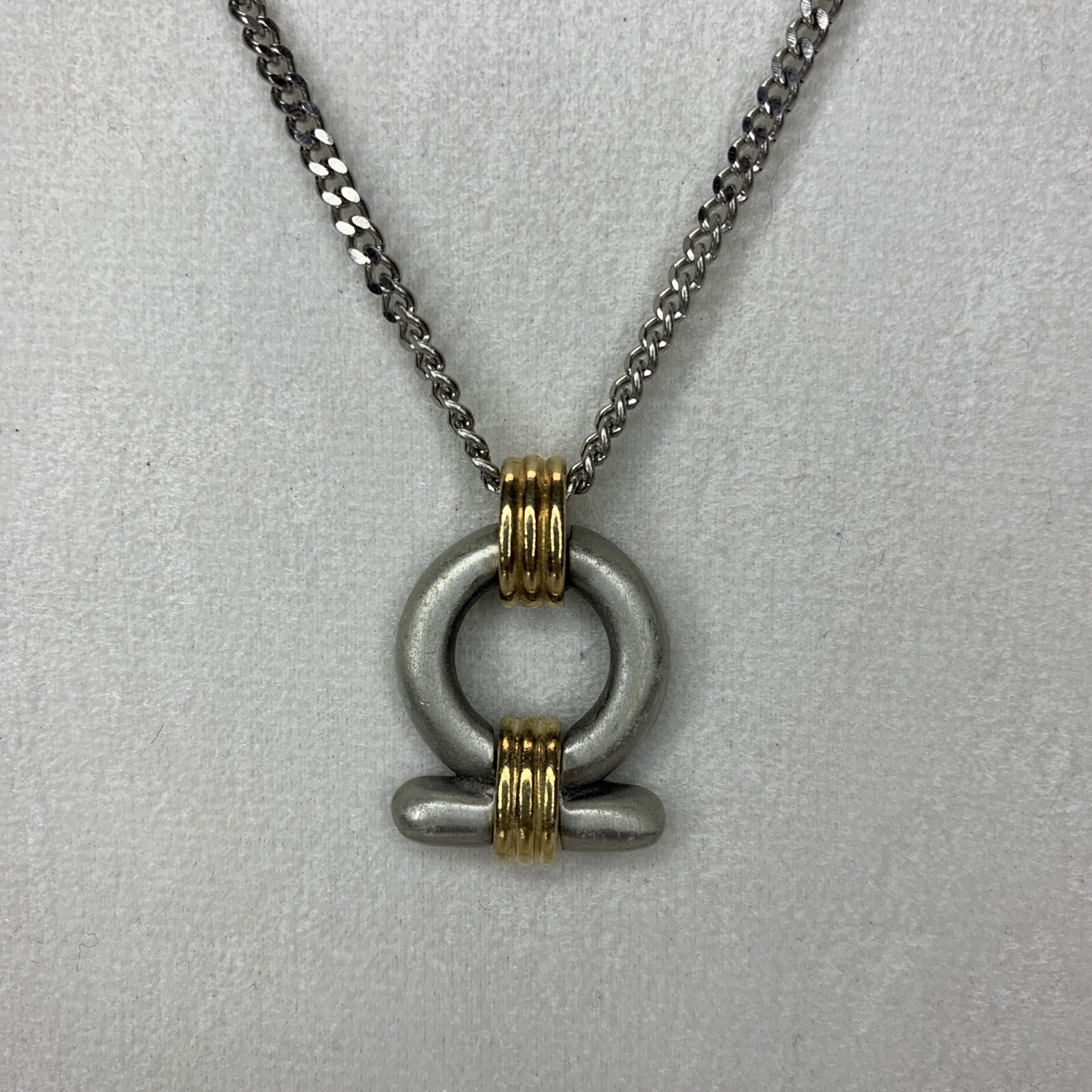 Vintage Avon Infinity Symbol silver tone chain neckla… - Gem