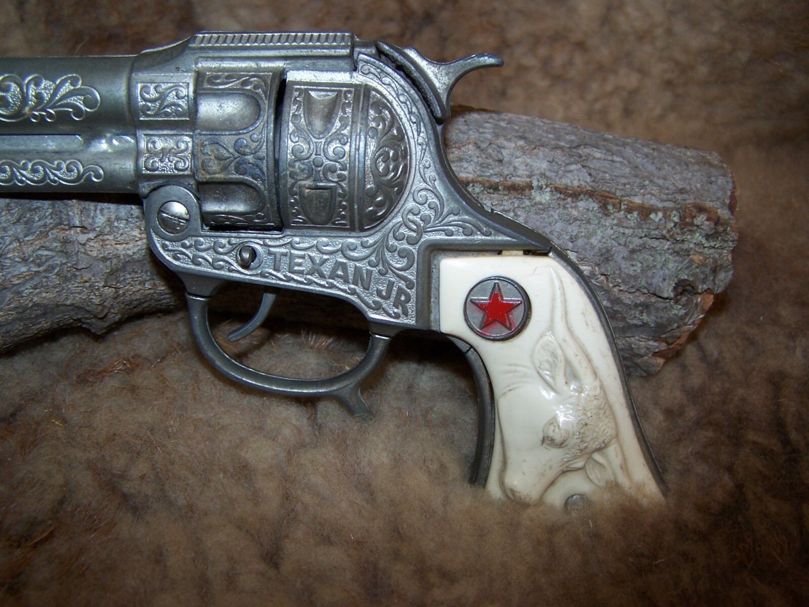 Vintage 1950's Hubley Toy 'Texan Jr.' Revolver Cap Gun in Good Working ...