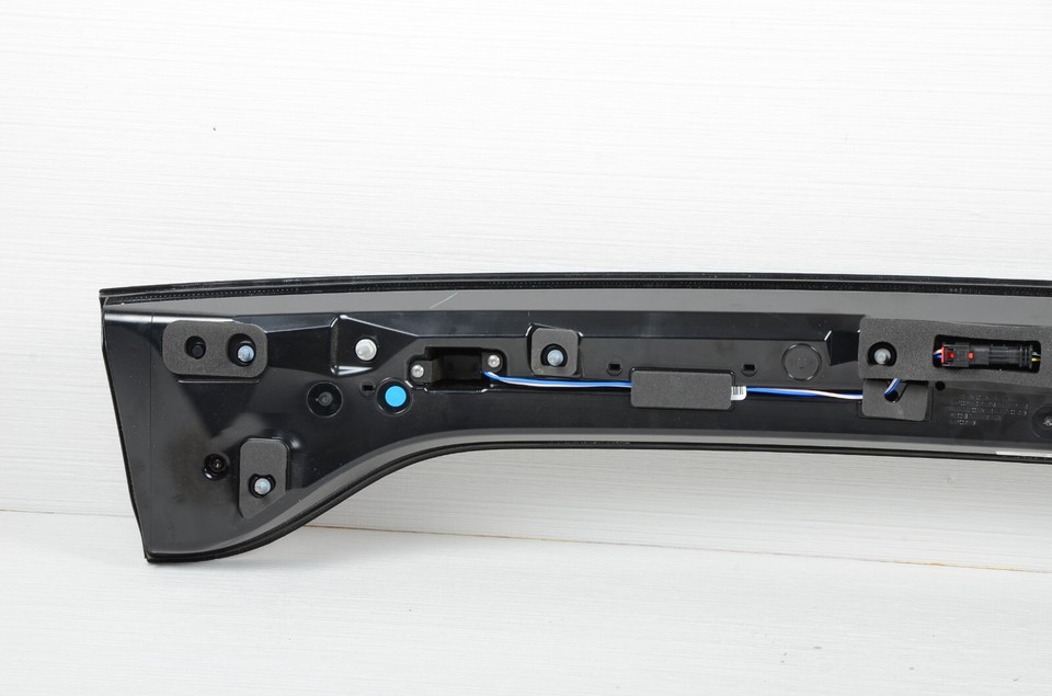 Nice! 2015-2023 Dodge Charger Rear Trunk Center LED Tail Light Lamp OEM ...