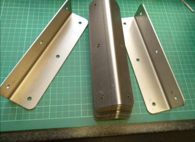 Staircase Tread Repair Kit Steel Angle brackets 24 Pack Timber Stairs ...