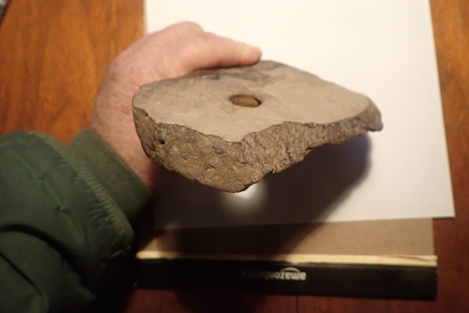 NATIVE AMERICAN SANDSTONE KNIFE SCRAPER WITH HARDENED ANIMAL FAT ...