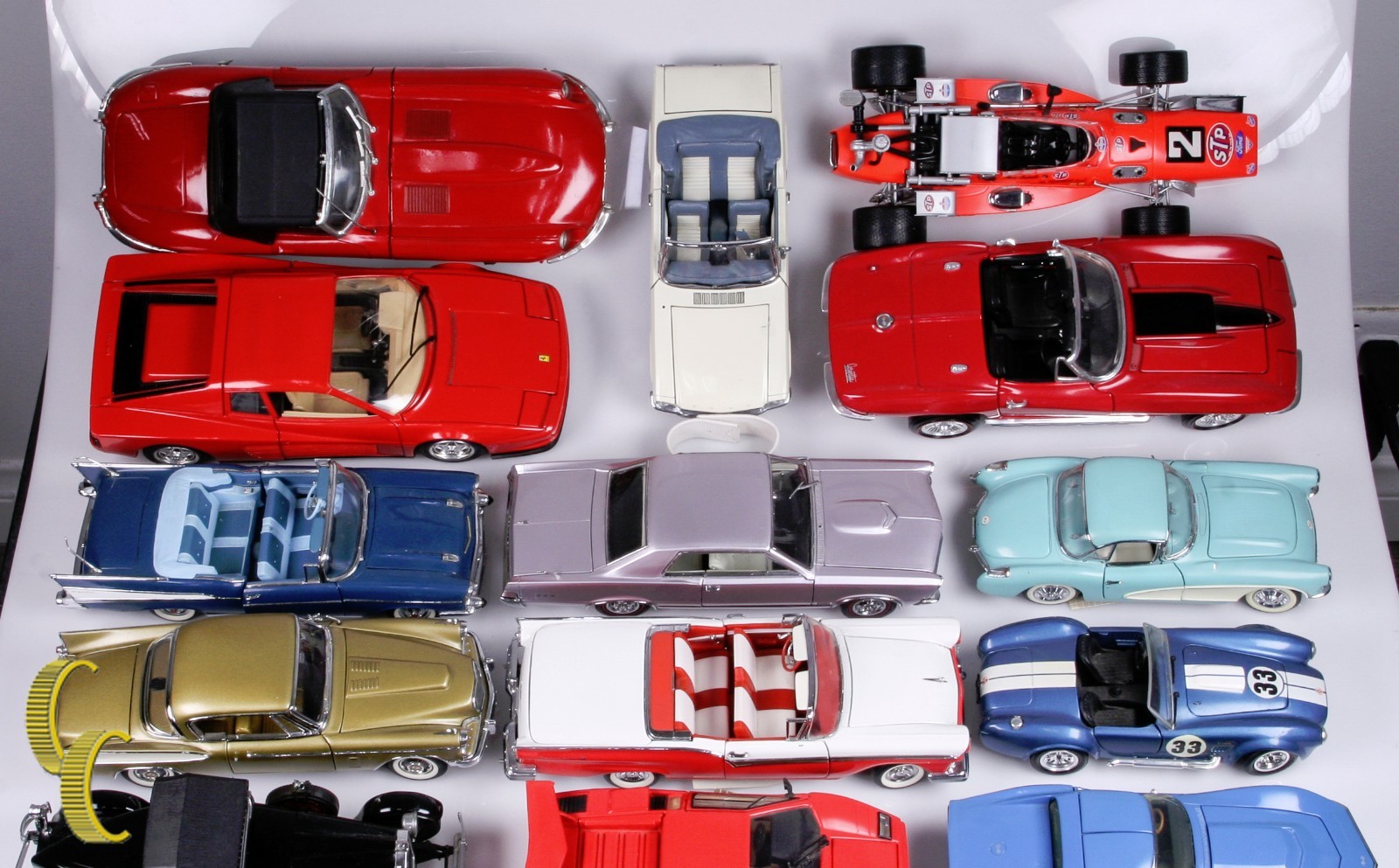 Lot of 23 Classic Collectible Model Cars w/ Some Paperwork (Franklin ...