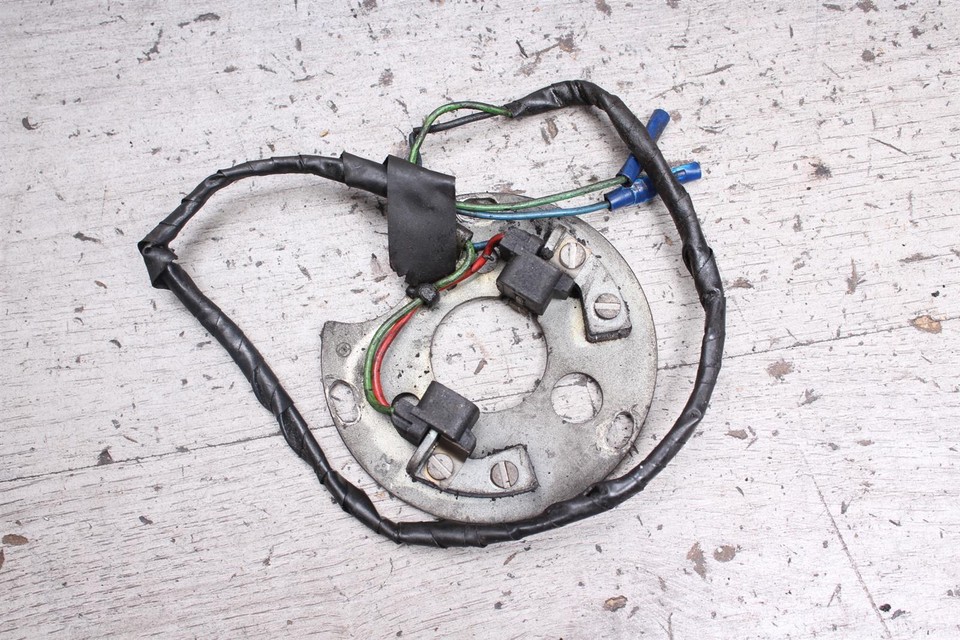 Ignition impulse pulse provider ignition Suzuki GSX 1100 E GS110X-E 80 ...