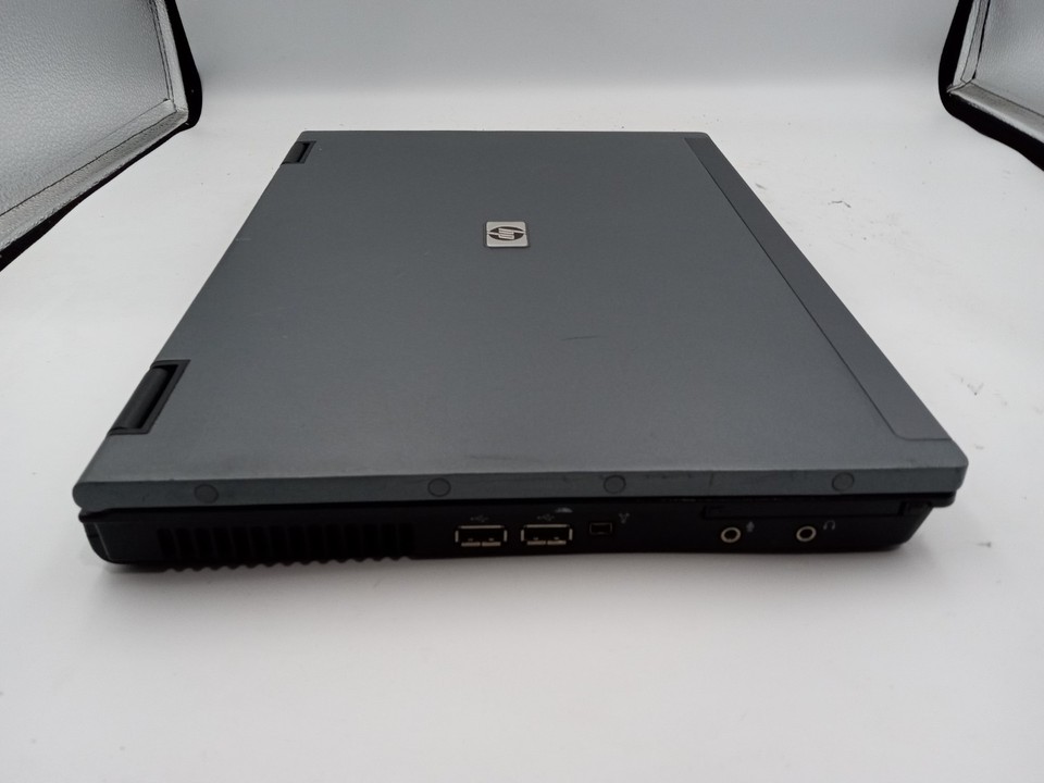 HP Compaq 14" Vintage Laptop - Intel CPU 2GB RAM 80GB HDD Windows XP ...