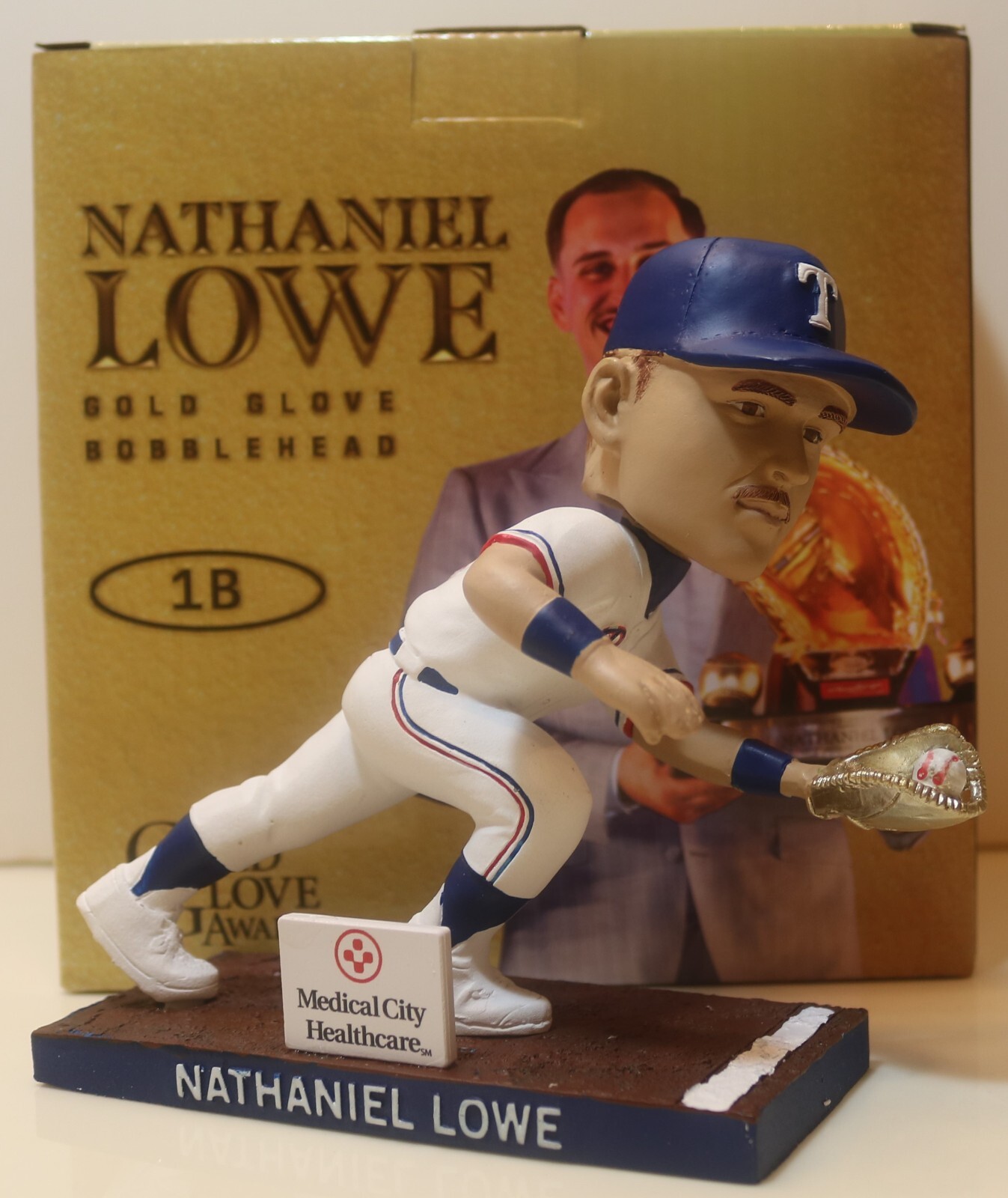 2024 – NATHANIEL LOWE of the TEXAS RANGERS GOLD GLOVE (SGA) BOBBLEHEAD ...