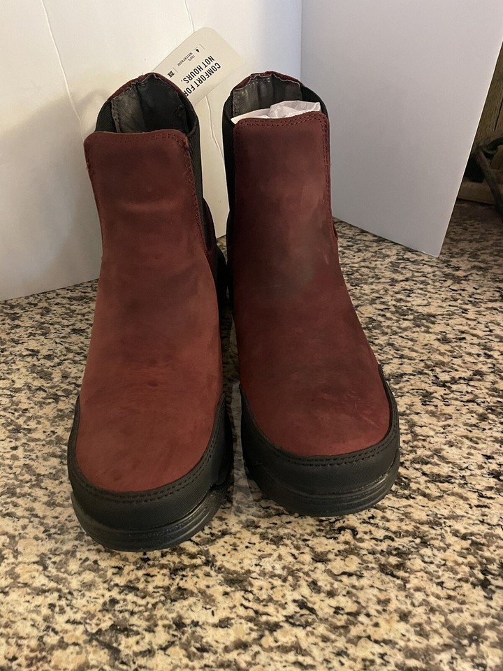 Bogs Outdoor Boots Womens Composite Toe Chelsea Pull On 72920CT | eBay