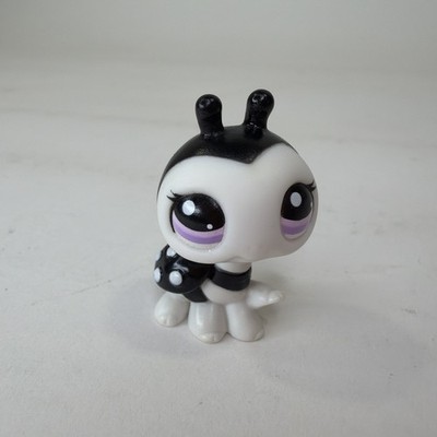 Hasbro LPS Littlest Pet Shop Blythe Fashion Shoot Black and White ...
