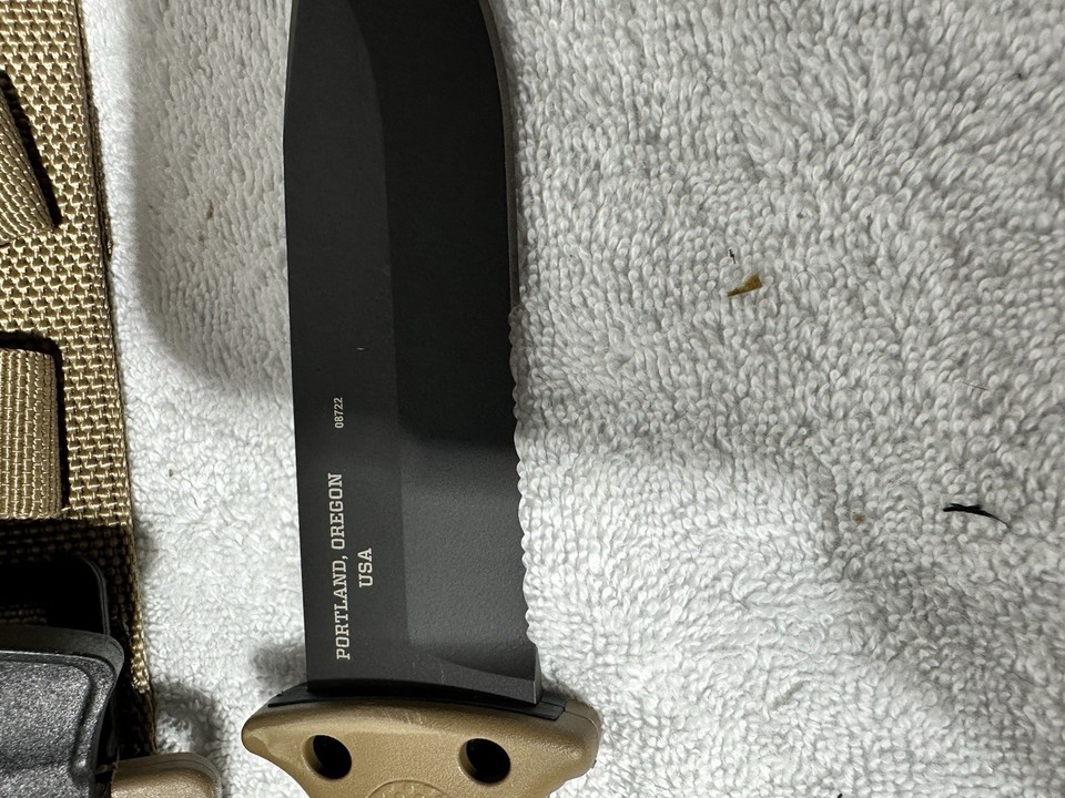 Gerber LMF Infantry Tactical Fixed Blade Knife New 22-01463 Damaged Box ...