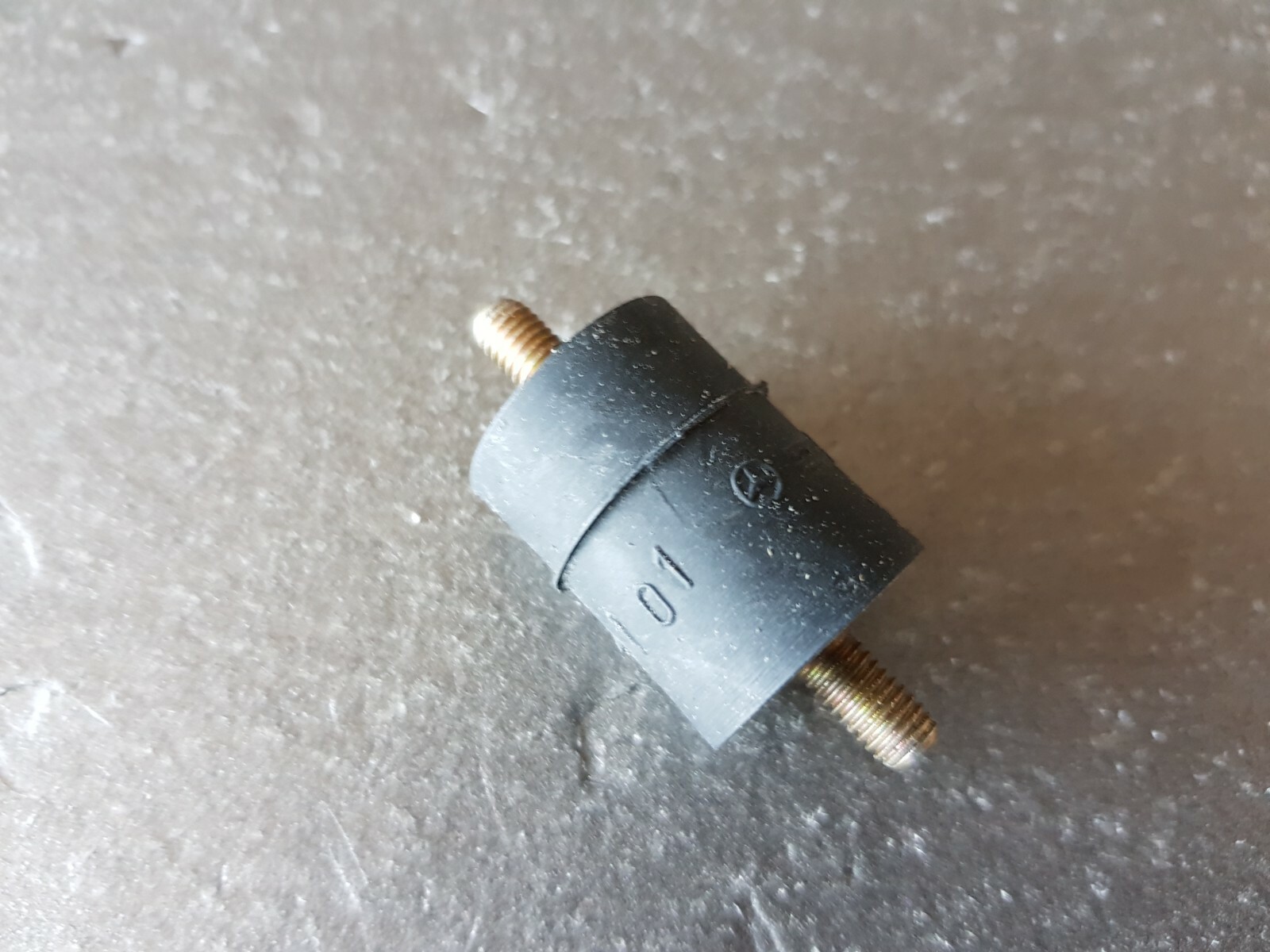 Genuine Mercedes W126 W463 R107 W108 W109 W123 W114 rubber buffer ...