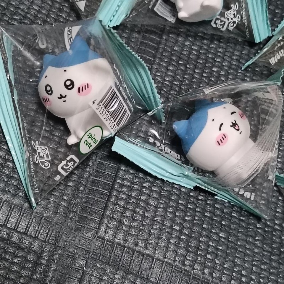 Chikawa 8-Piece Mini Figure Set, Animated Animal Characters, Used | eBay