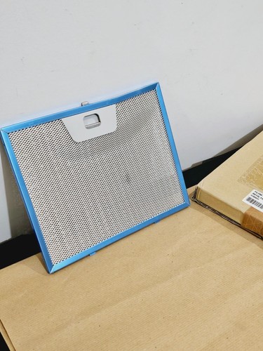 Filtre à graisse en métal 190x235mm hotte ORIGINAL Faber Roblin 133. ...