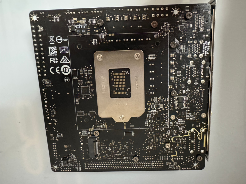 MSI MEG Z490I UNIFY LGA 1200 Intel Z490 Mini ITX DDR4 Motherboard AS-IS ...