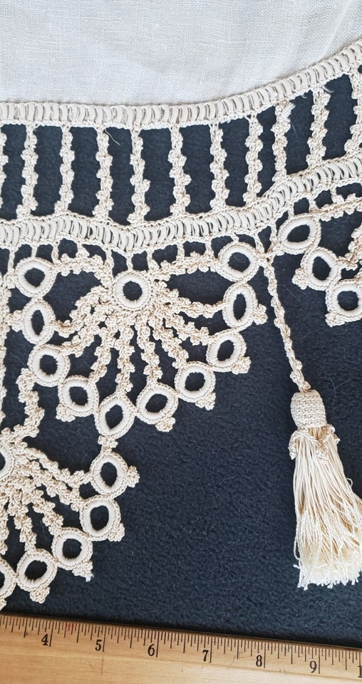 ANTIQUE HAND TATTED edge large bold heavy tatting TASSELS linen bed ...