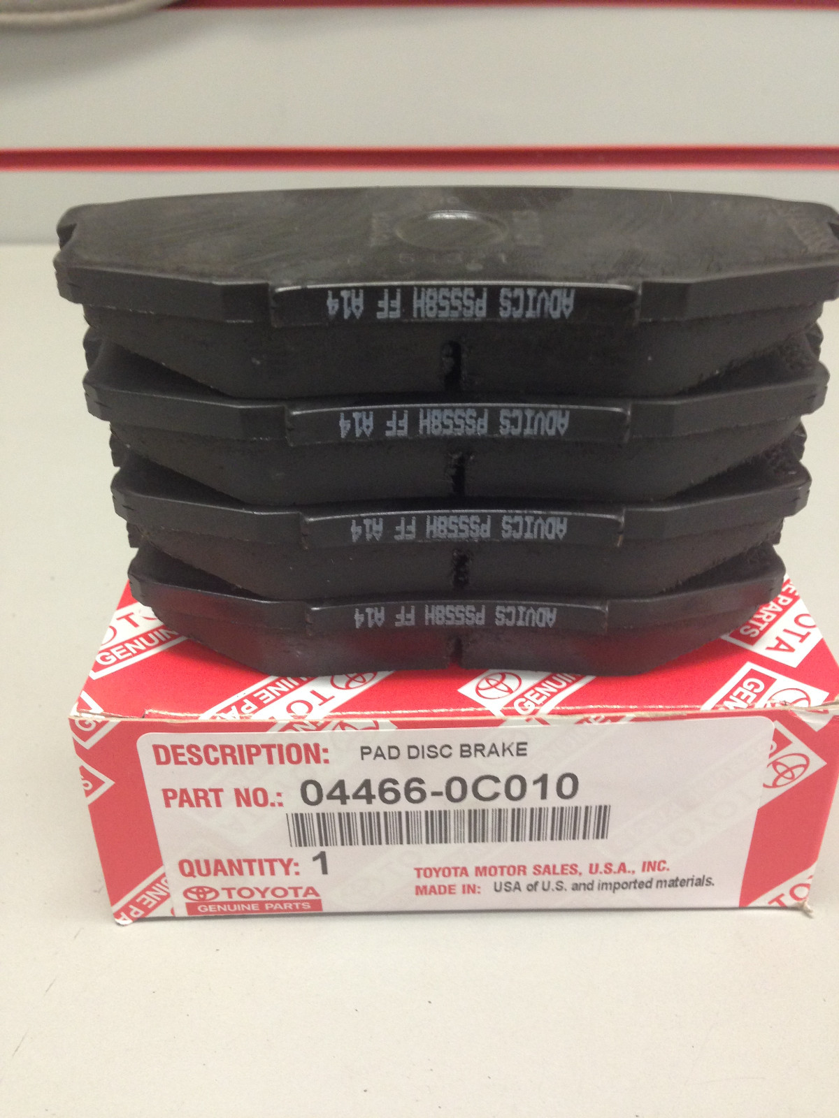 2007 - 2017 TUNDRA Rear Brake Pads NEW genuine Toyota OEM 04466-0C010 ...