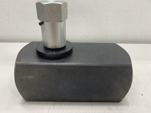 DMIC Flow Control Unidirectional with Integrated Check 2" 3000PSI FC1H ...