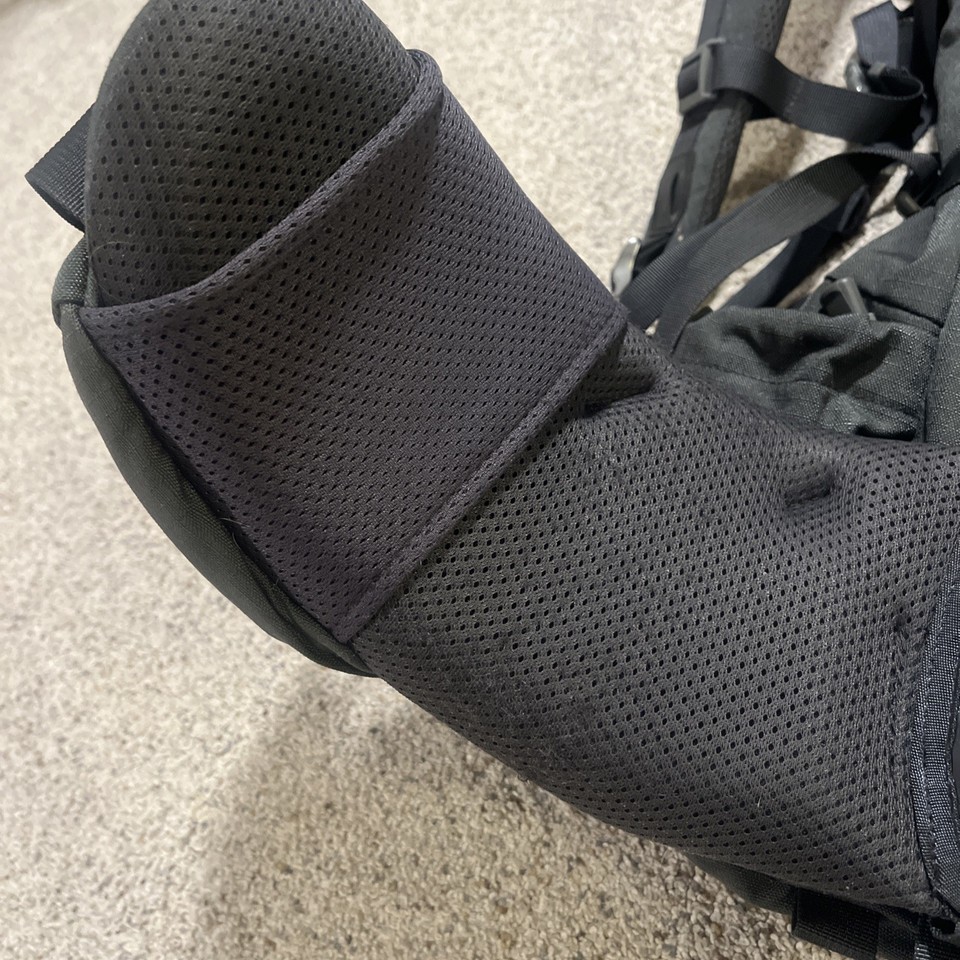 Kuiu Icon Pro 3200 Backpack w/ Carbon Fiber Frame and Belt Pockets | eBay