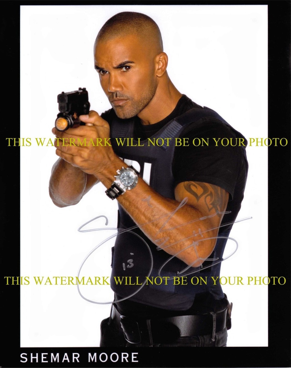 Shemar Moore Mentes Criminales Pistola